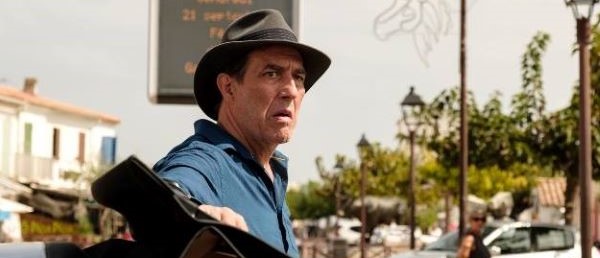The Man in the Hat (2020). Film review of the France-set comedy about a ...