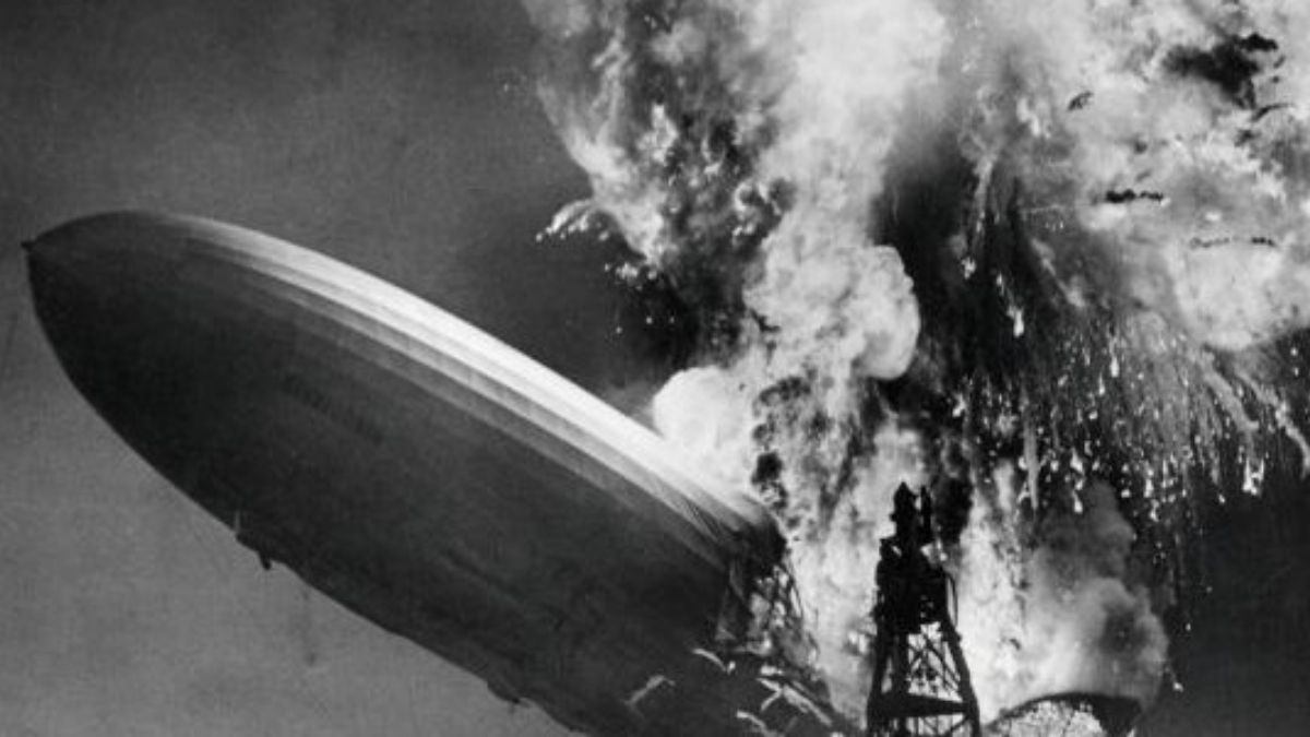 The Hindenburg (1975). Film review of the disaster drama/conspiracy ...